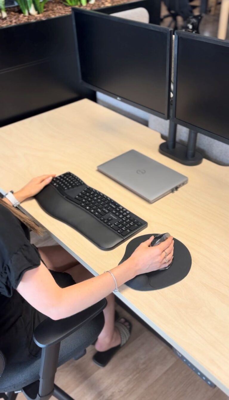 How to Ergonomically Set Up your Workstation - CEMAC INTERIORS